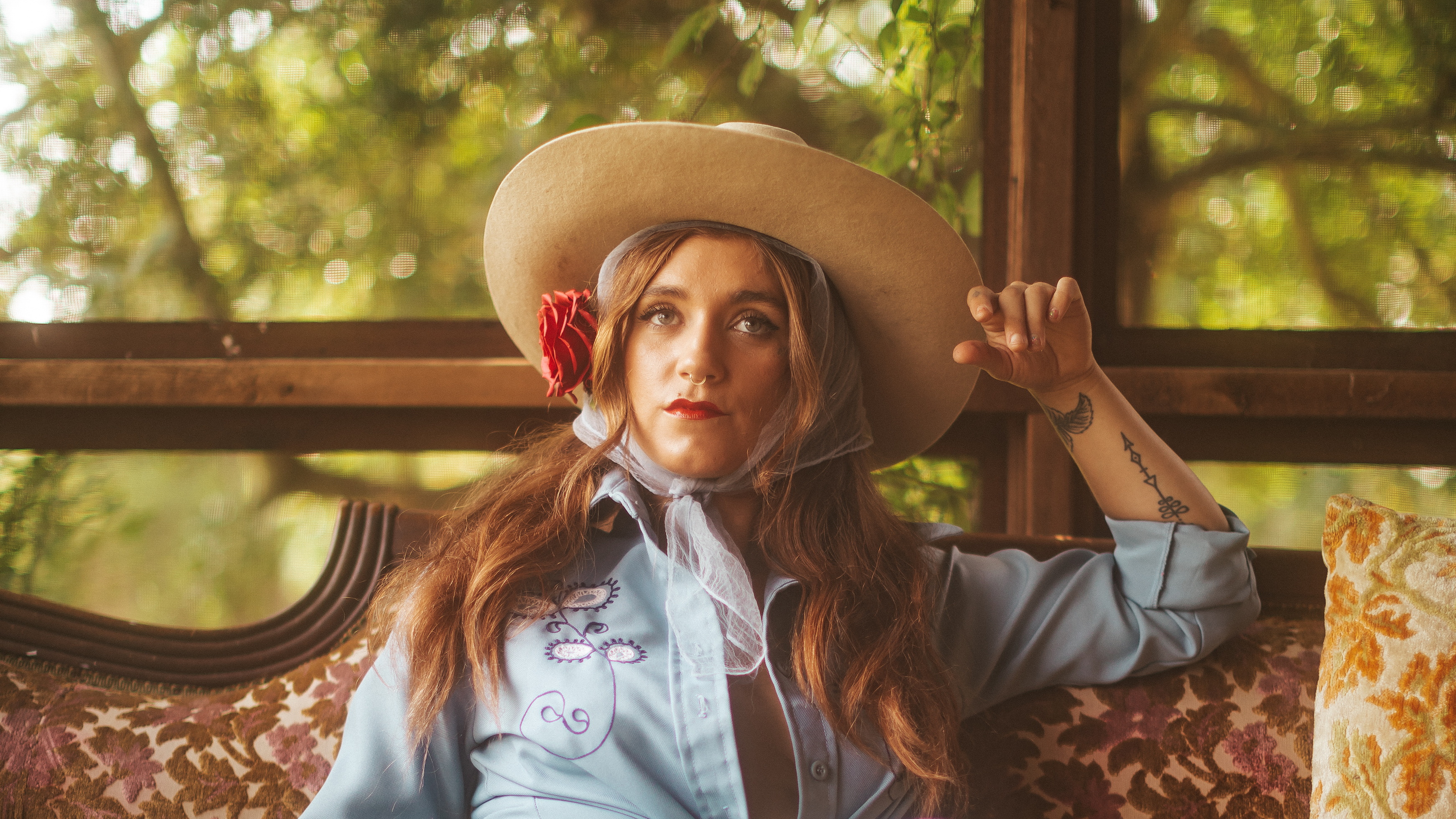 Sierra Ferrell | Seated | a Sofar artist service